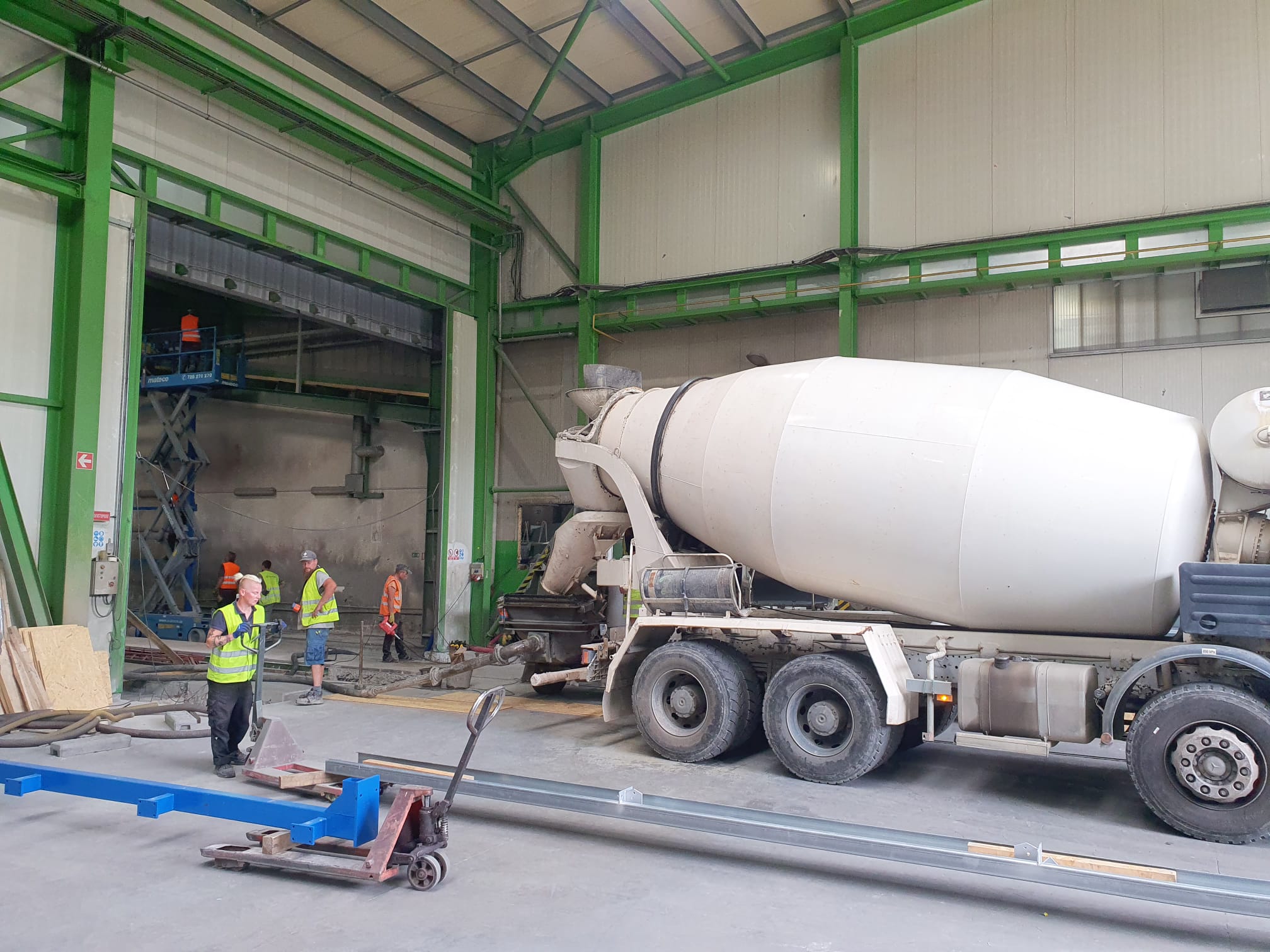Reconstruction of the blasting box in the production plant - Corrotech ...