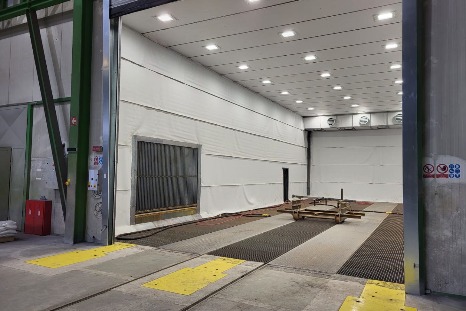 Reconstruction of the blasting box in the production plant - Corrotech ...